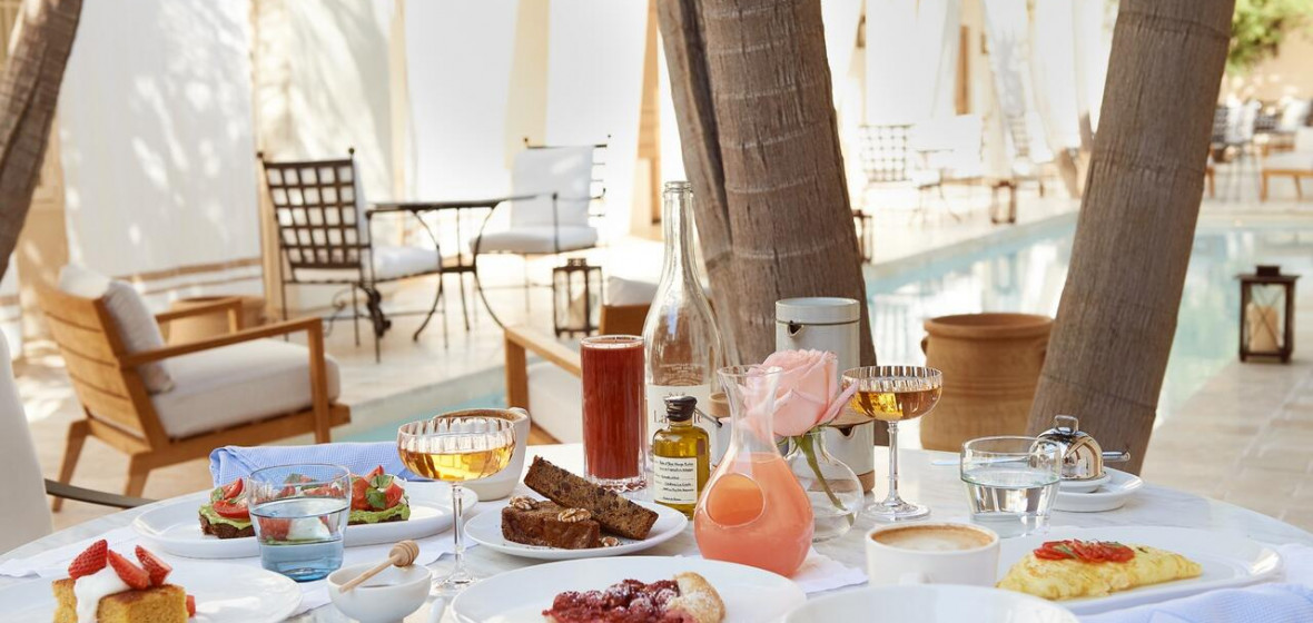 Cara Hotel, Los Angeles Review | The Hotel Guru