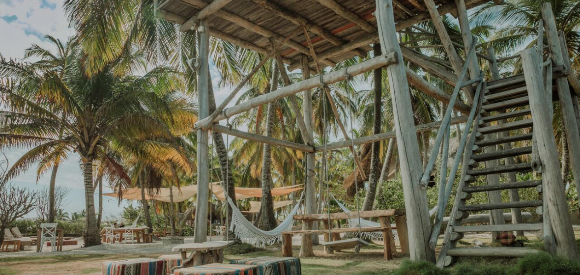 Eteka, Tierra Bomba Review | The Hotel Guru