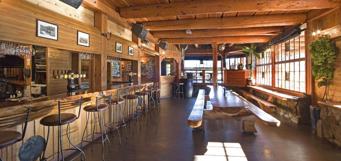 Powderhorn Chateau, North Island Review | The Hotel Guru