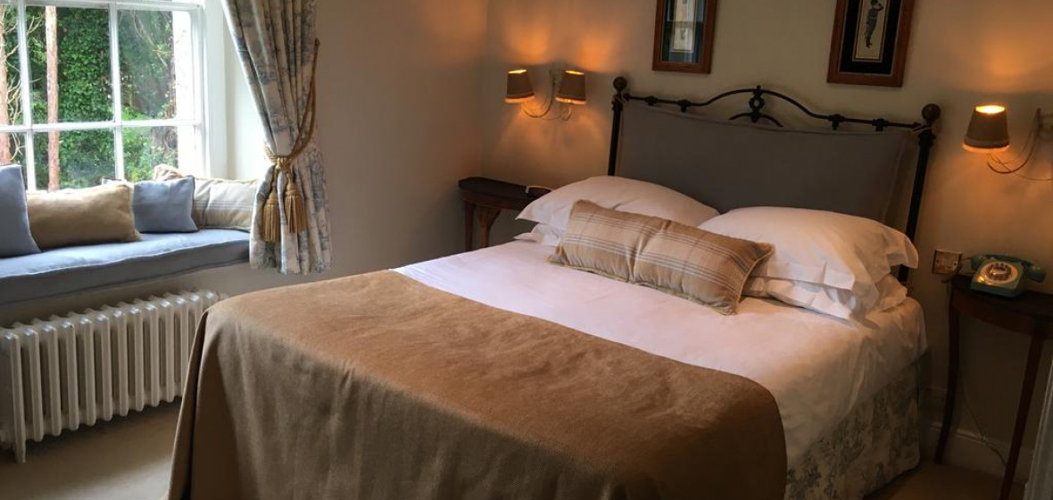 Burleigh Court, Gloucestershire (Brimscombe). Expert reviews and ...