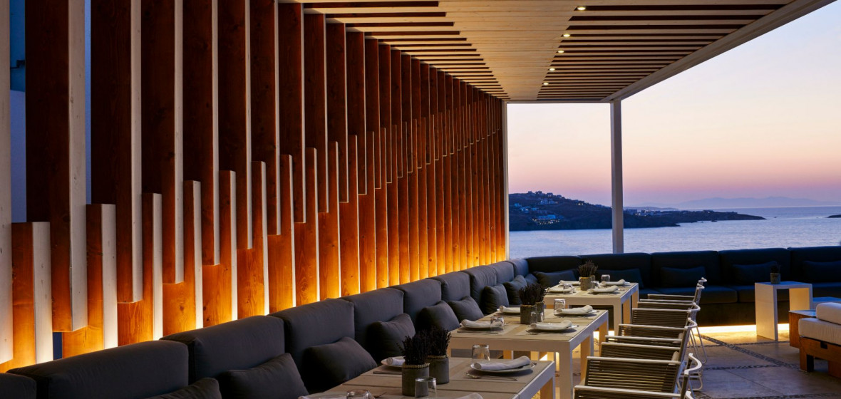 Bill and Coo, Mykonos Review | The Hotel Guru
