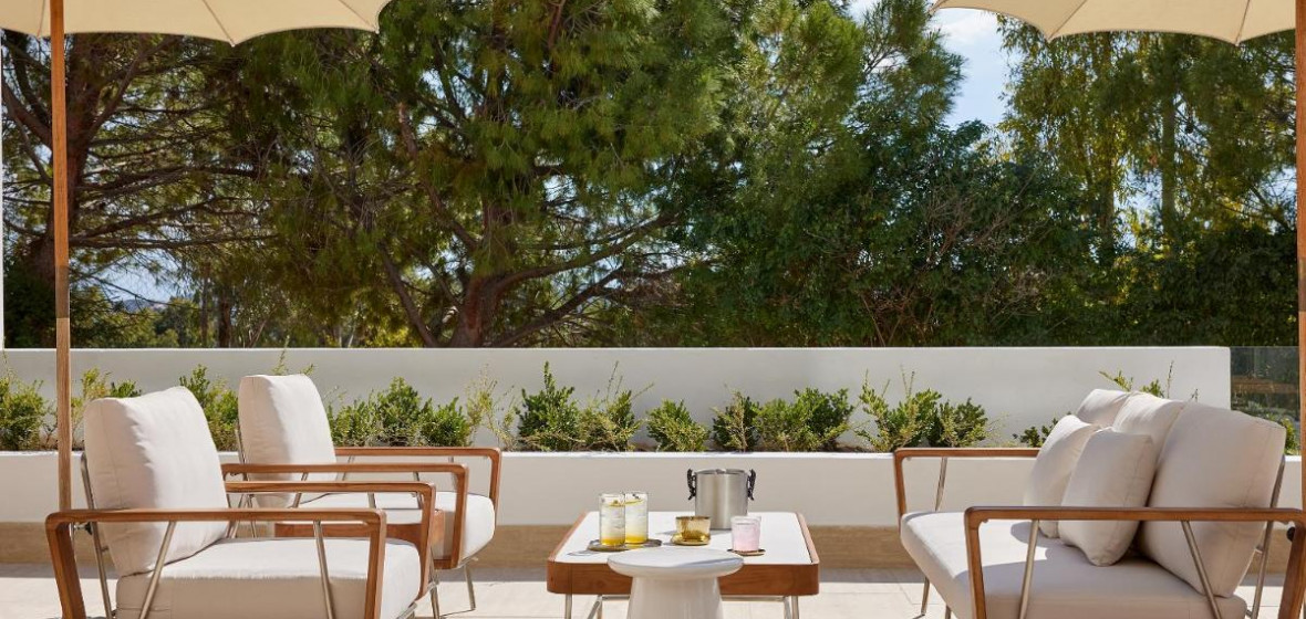 The Roc Club, Vouliagmeni Review | The Hotel Guru