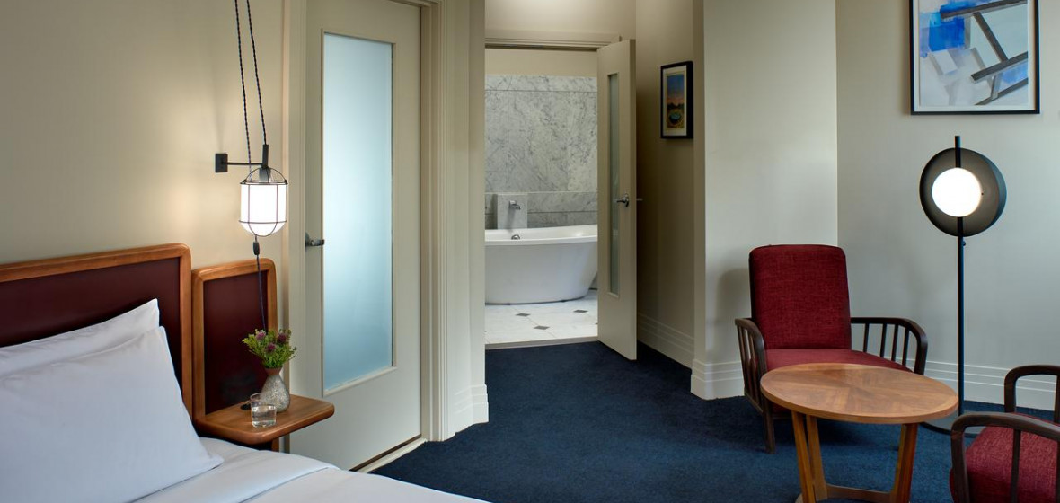 Emery, Minneapolis Review | The Hotel Guru
