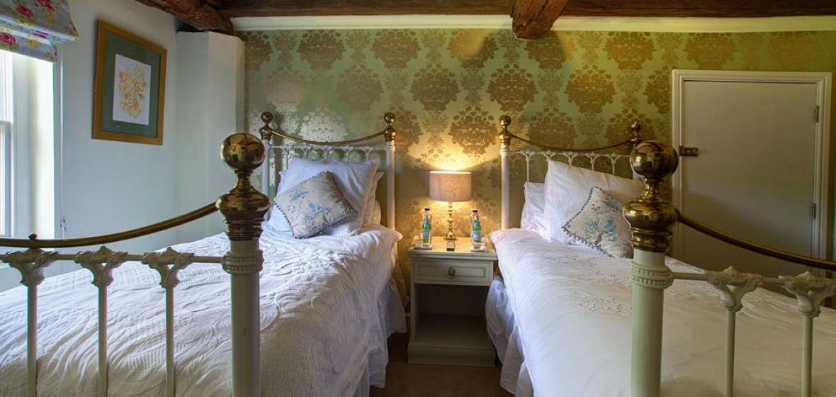 Breedon Hall, Leicestershire (Breedon-on-the-Hill). Expert reviews and ...