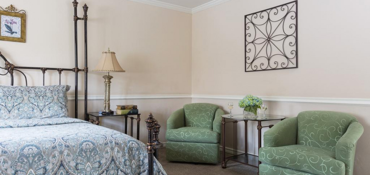 Coachman's Inn, Carmel Review | The Hotel Guru