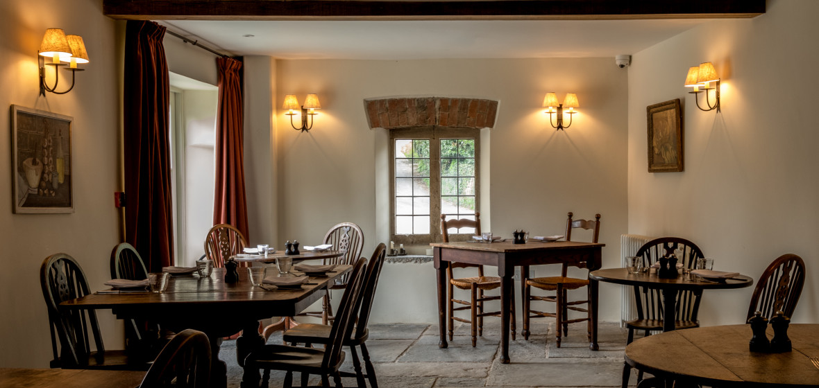 Three Horseshoes Batcombe, Somerset. Expert reviews and highlights ...