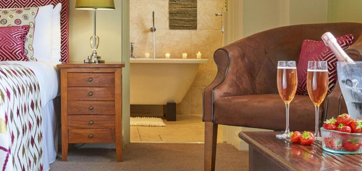 The White Hart at Lydgate, Manchester Review | The Hotel Guru