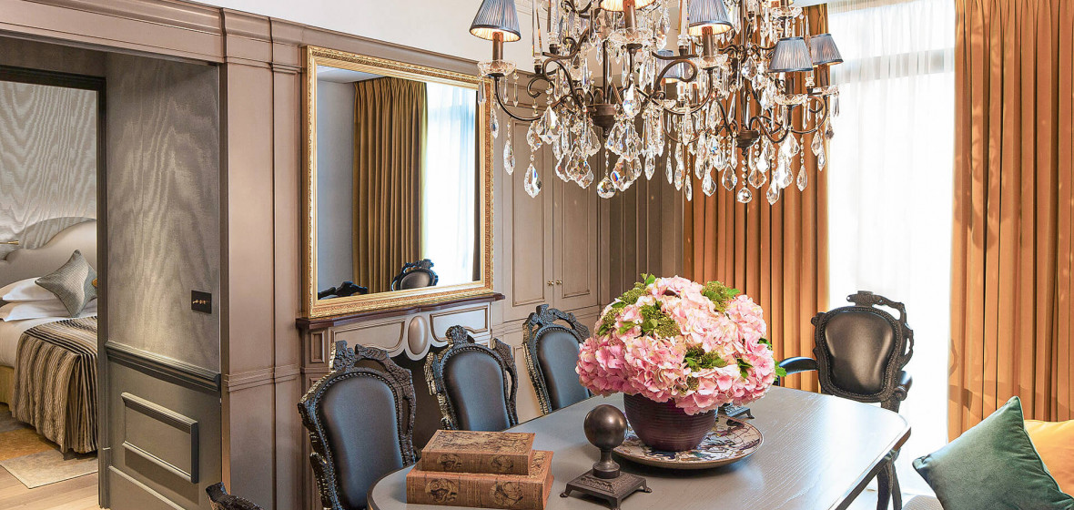 La Maison Favart, Paris Review | The Hotel Guru